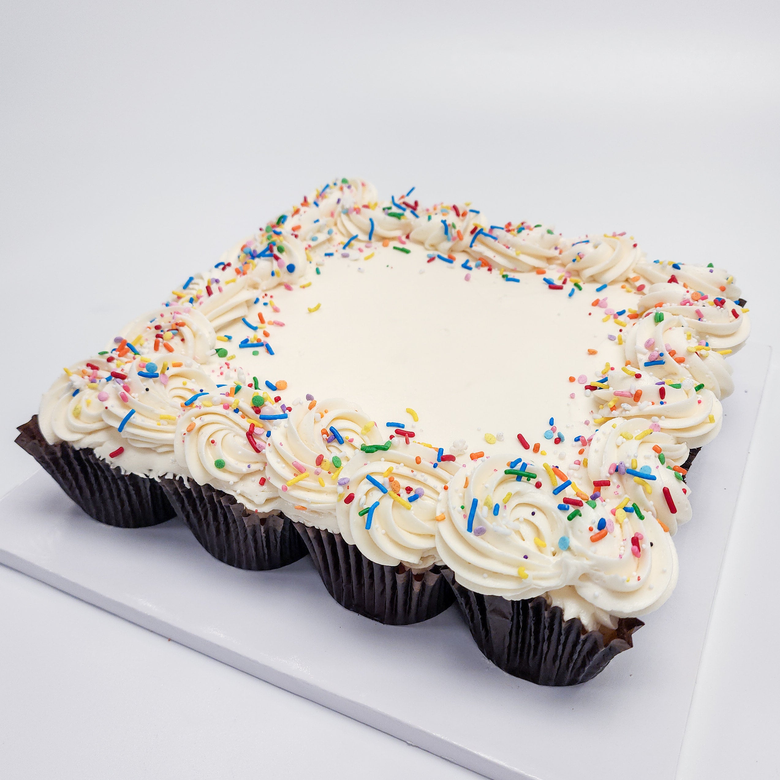 2-Day Pull Apart Cake | Fresh Bakery LLC