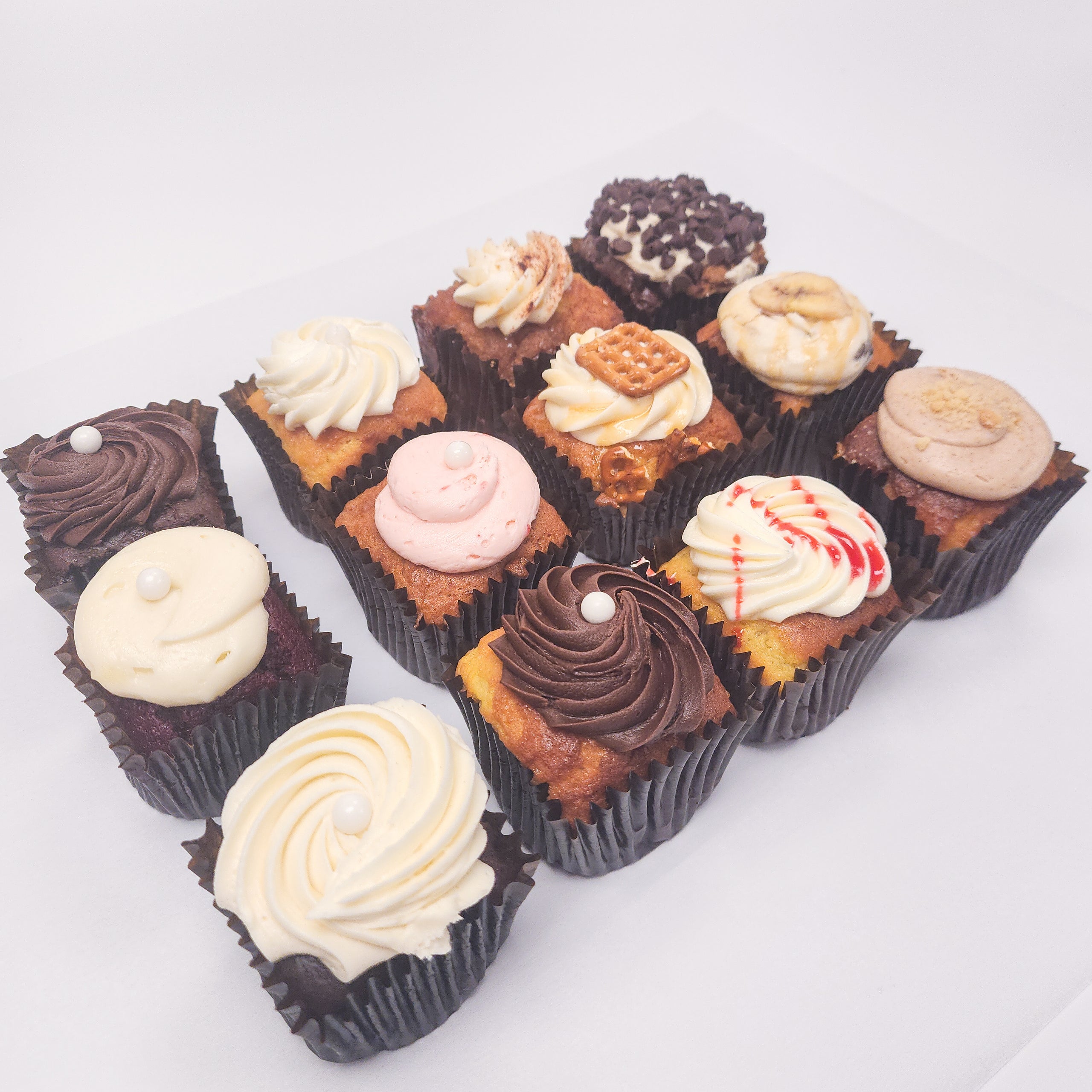 Baker's Choice Assorted Dozen | Fresh Bakery LLC